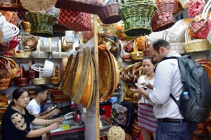 Yiwu Shopping Day Tour From Hangzhou or Shanghai,From hangzhou to yiwu