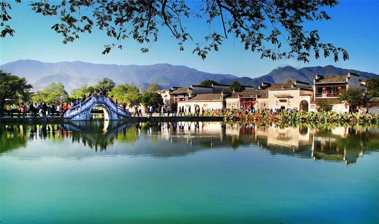 Private Day Tour to Hongcun,Nanping Village and Mukeng Bamboo Forest ...